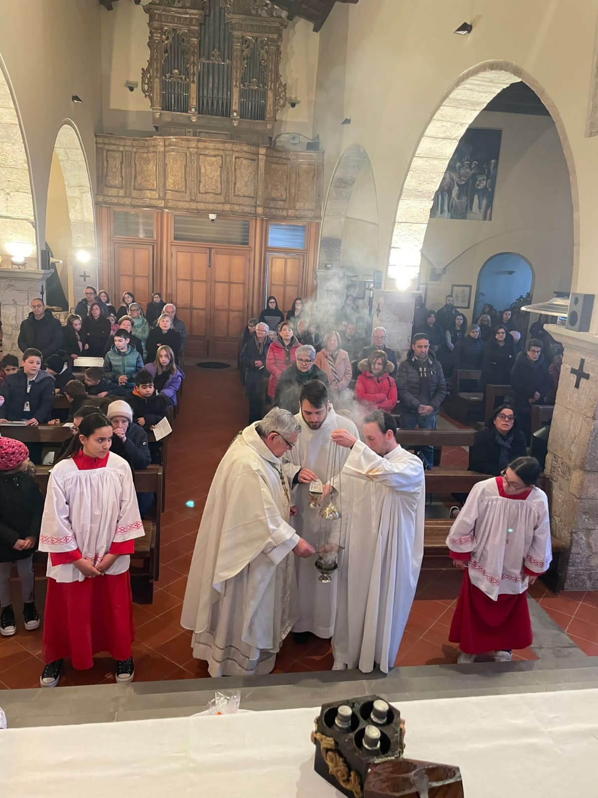 Messa in coena Domini del vescovo a Lucito: "Gesù ci ama per renderci ...