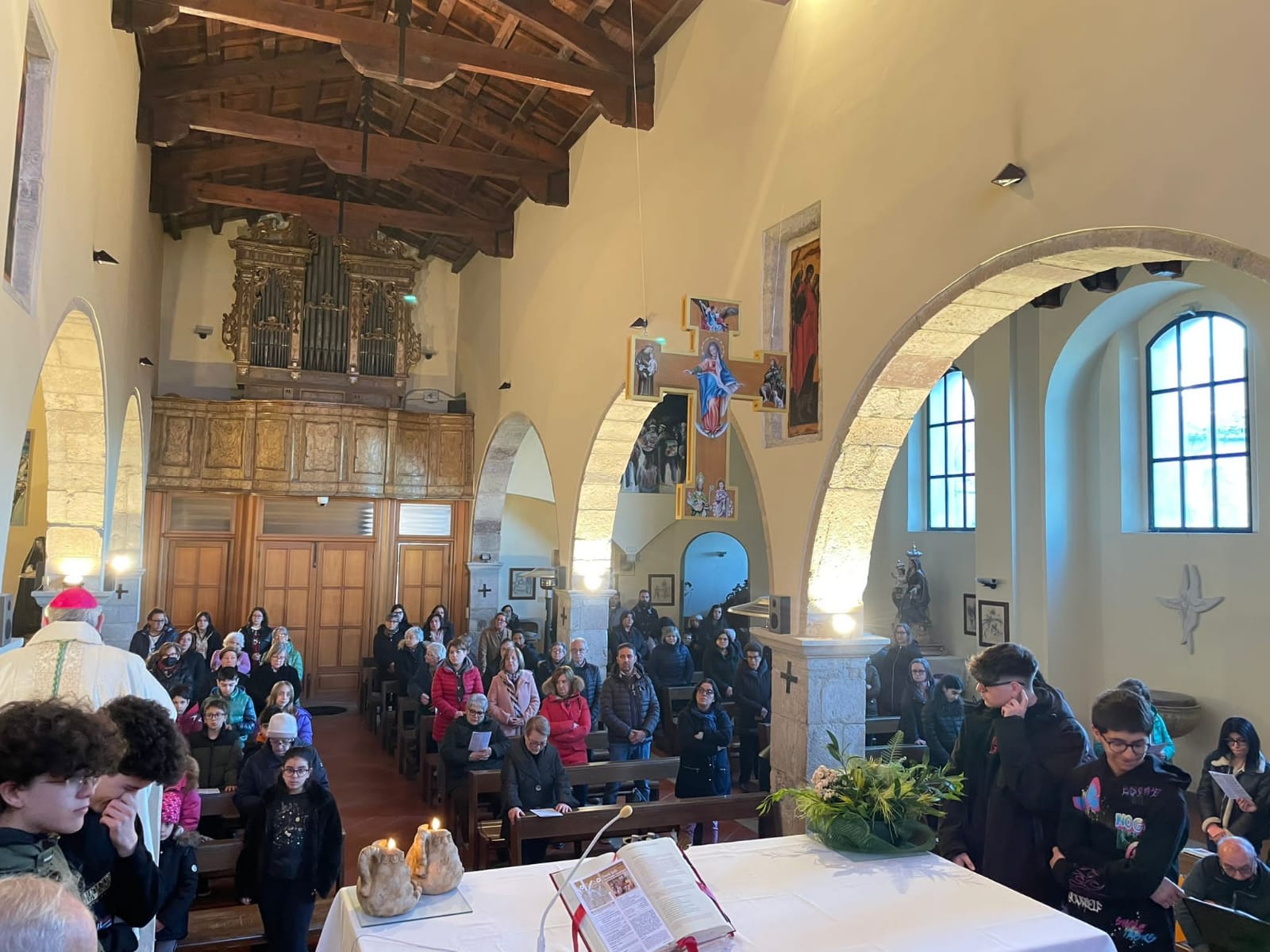 Messa in coena Domini del vescovo a Lucito: "Gesù ci ama per renderci ...