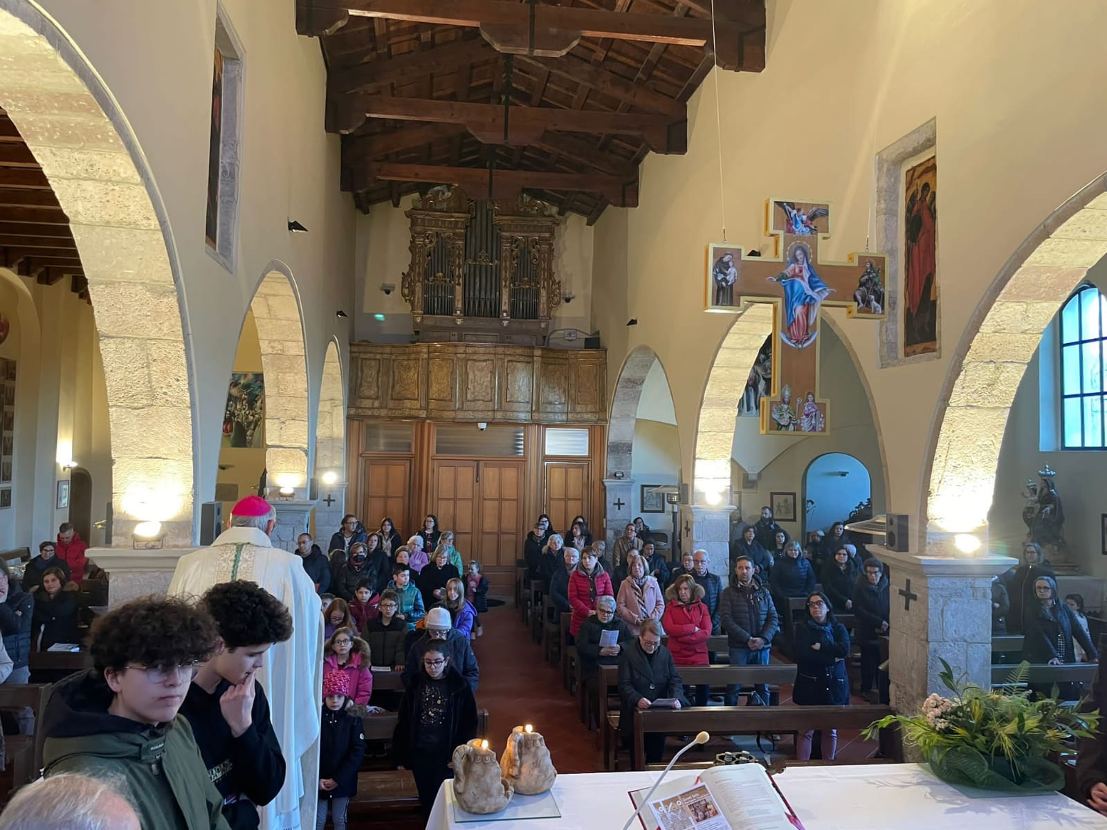 Messa in coena Domini del vescovo a Lucito: "Gesù ci ama per renderci ...